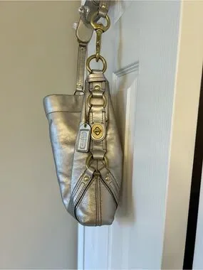 Coach | Bags | Coach Metallic Silver Leather Shoulder Bag With Brass ...